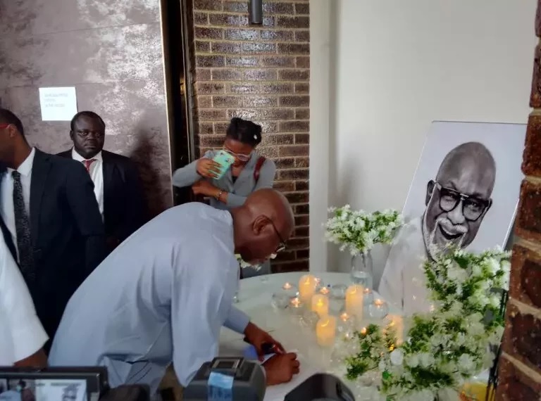 Ondo State Governor Pays Condolence Visit To Family Of Late Former ...